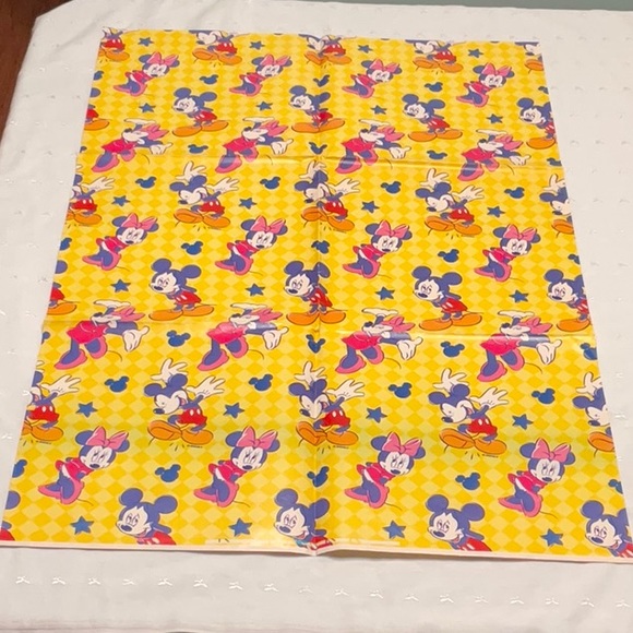 Disney | Party Supplies | Disney Mickey And Minnie Mouse Wrapping Paper ...